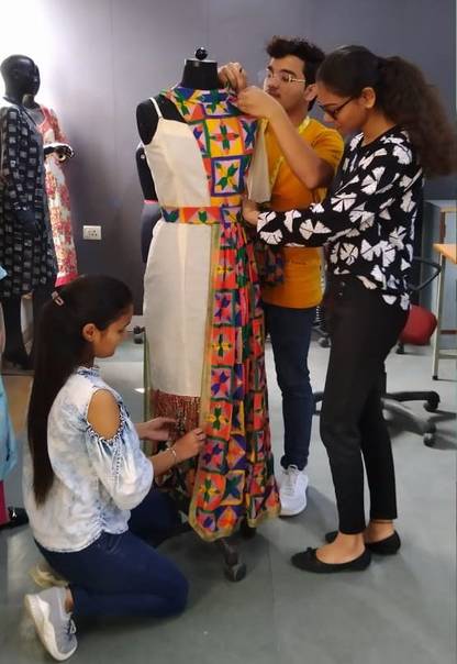 Teaching Apparel Design in the time of fast-changing fashion